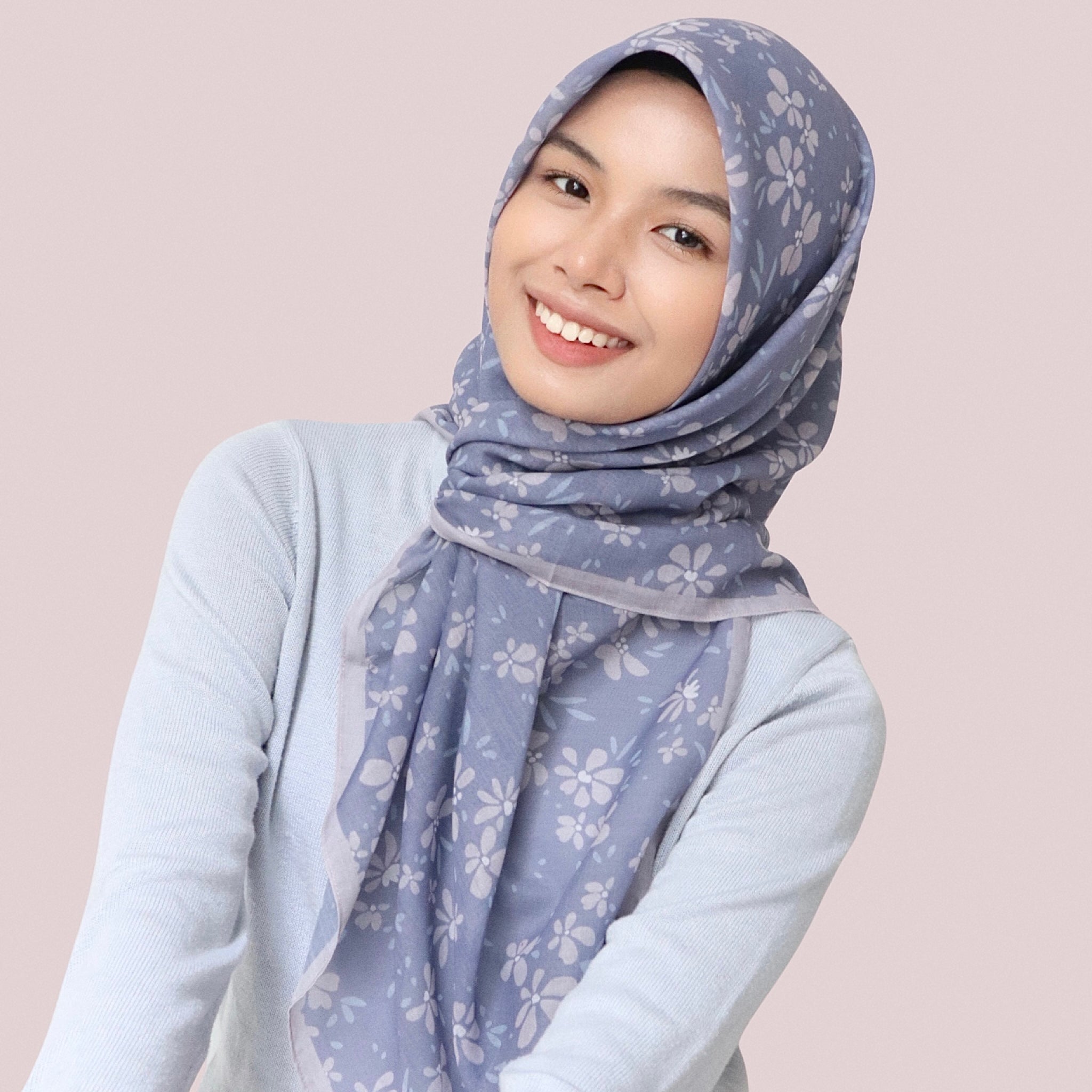 Daria in Lilac – epscarf